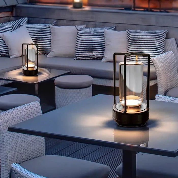Evo | Rechargeable LED Table Lamp